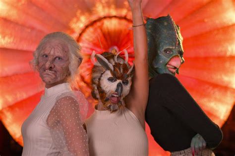 Inside Sexy Beasts Netflixs Wild New Dating Show