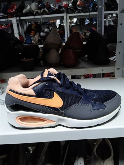 Кроссовки Nike — ціна 755 грн у каталозі Кросівки Купити жіночі речі за доступною ціною на Шафі