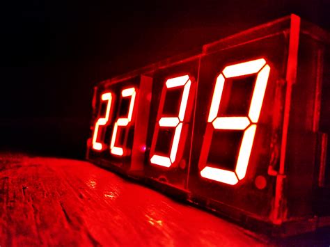 Digital Clock Seven Segment Arduino Digit DS DHT Dicky B Mz