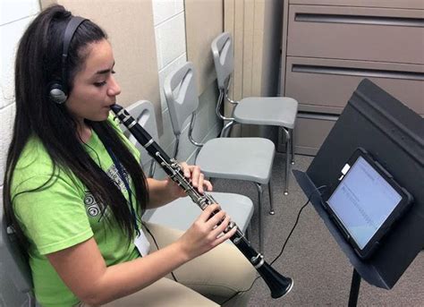 Article Mom How Do I Play A G Sharp A Parents Guide For The Babe Musicians Practice