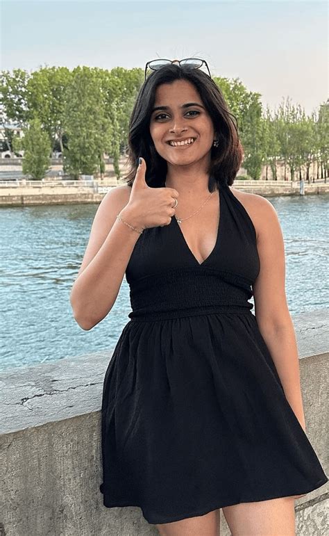 Divija Bhasin R Hottiesofytandtv