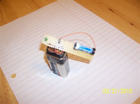 Magnetic Field Detector Instructables