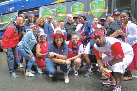 Twu Local 100 We Move Ny