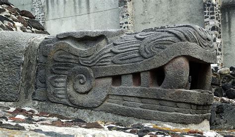 Aztec Art And Architecture