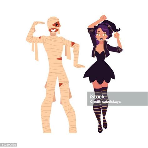 마녀 마술사 미 라 의상 할로윈에에서 남자로 분 장 하는 여자 10월에 대한 스톡 벡터 아트 및 기타 이미지 10월 가득 찬 가을 Istock