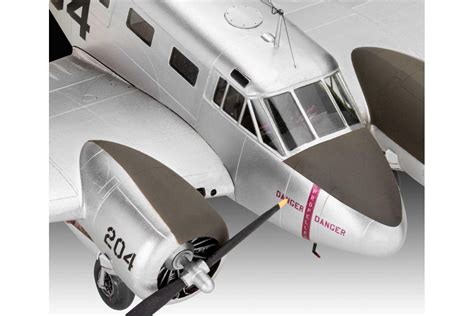Revell Beechcraft Model 18 148 03811 Mj Modelycz