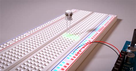 Informática Práctica Blinking LED con Arduino