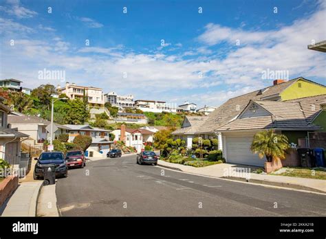 Los Angeles Usa March 5 2019 Beautiful Living Area In Crenshaw