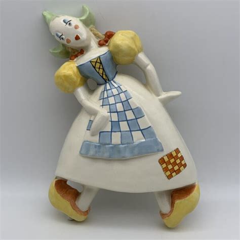 Art Deco ‘crown Devon Nursery Wall Plaque Dutch Girl Keepsakes