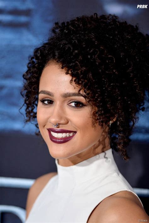 Nathalie Emmanuel à Lavant Première De La Saison 6 De Game Of Thrones
