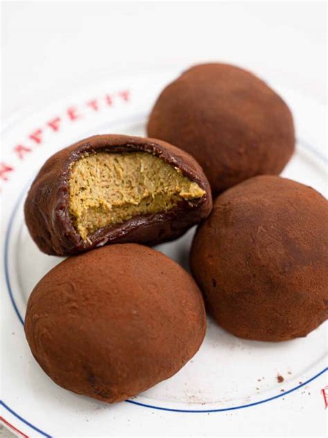 Dubai Chocolate Mochi Catherine Zhang