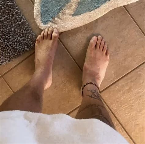 Adam Scherrs Feet