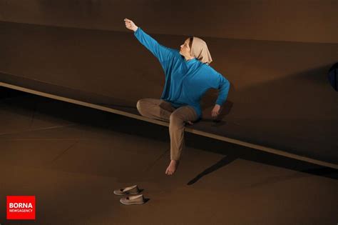 Behnoosh Tabatabaeis Feet