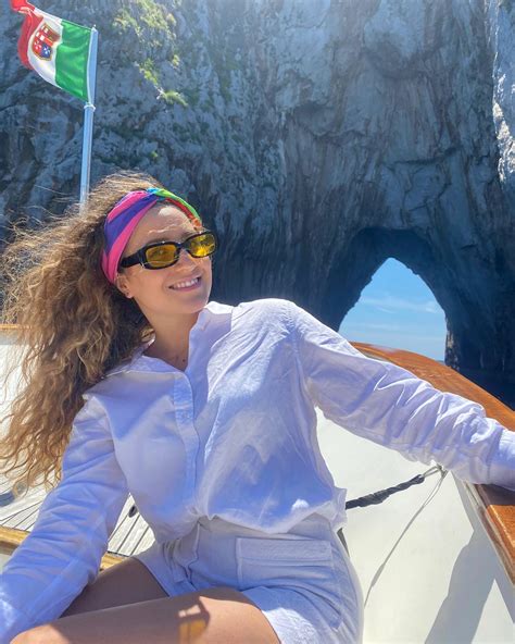Florianne Imbert Everything In Time Instagram