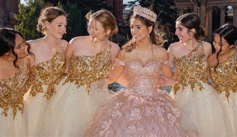 Who Are The Damas In A Quince What Are Their Dresses Like