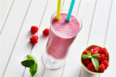 Frozen Raspberry Banana Cocktail Anna Lewandowska Healthy Plan By Ann