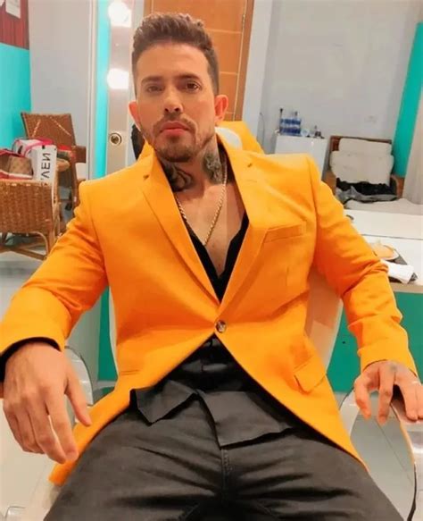 Sex Mad Bloke With Eight Wives Admits Bills Are The Worst Thing About