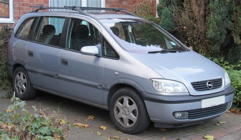 Opel Zafira 2024 Dimensions