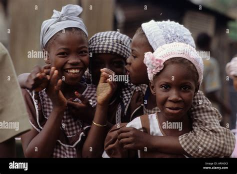 Ivorian Girls Banque De Photographies Et Dimages à Haute Résolution