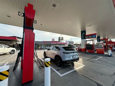 Hrv Ehev Rs Gasoline Station