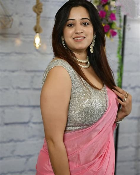 Pin By Juan Carlos On Beautiful Lndian In 2025 Curvy Women Dresses