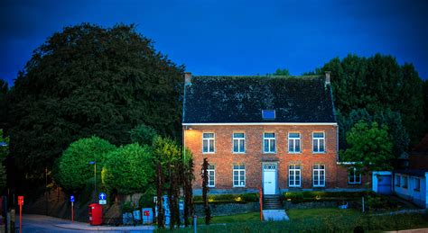 Erfpacht Voor Pastorijen Van Baardegem En Meldert Foto Adnl