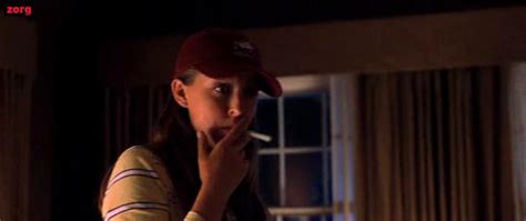 Smoking Celebs Click Image To Close This Window