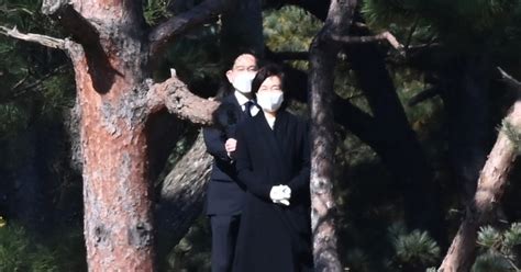 故 이건희 삼성 회장 2주기 홍라희·이재용·김승연 등 추모식 참석 [뉴시스pic]