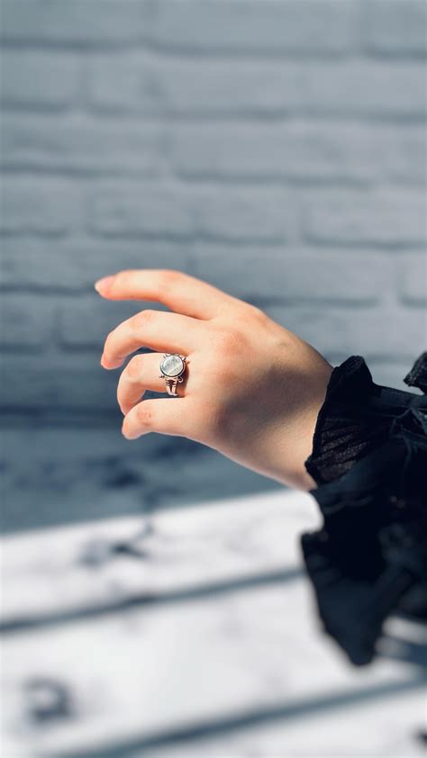 ‎گالری نقره دُنیرا‎ ‎انگشتر مینیمال دخترونه کاملا دست ساز و خوش دست 💫