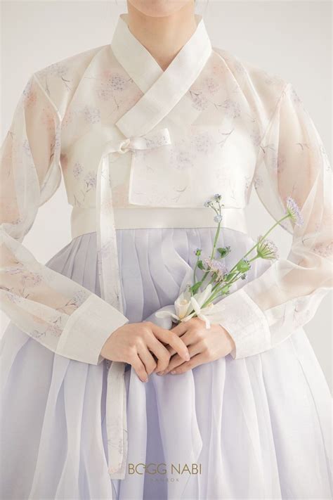 Design Hanbok 2 2 복나비 소성희 한복 In 2024 Korean Traditional Dress Traditional Dresses