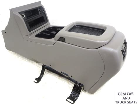 Gm Silverado Tahoe Suburban Center Console W Bose Sub 2003 2004 2005
