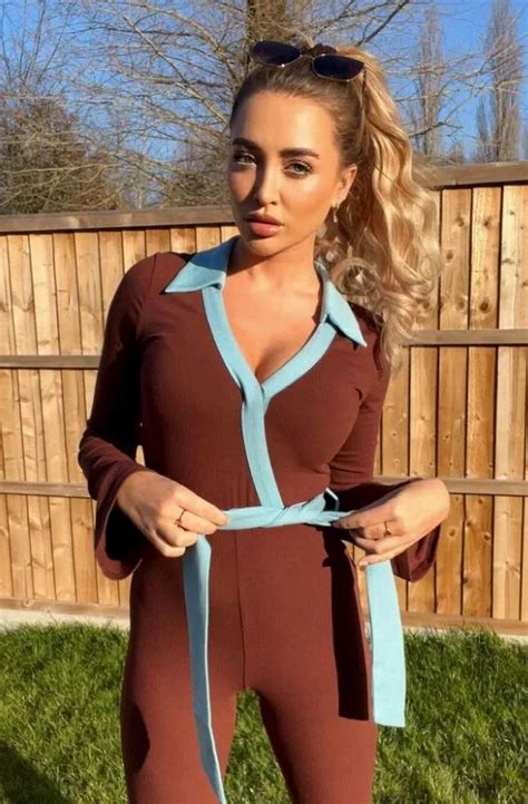 Georgia Harrison Says Shes Recently Single Weeks After Labelling Ex