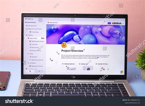 4 304 Watch Loop Images Stock Photos Vectors Shutterstock