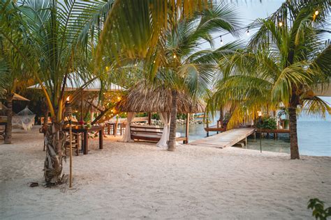 The Old Man And The Sea Aruba Romantic Beachfront Dining