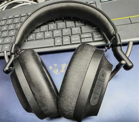 Treblab U5 Hybrid Active Noise Cancelling Headphones Review The Gadgeteer