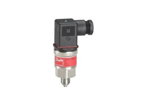 Pressure Transmitter Male And Female At Best Price In New Delhi Metro Mac Instrumentation