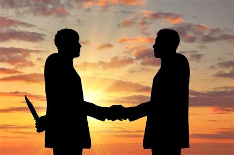 Best Friends Betrayal In Uae Worth 9 Million Dh Betrayed By A Friend