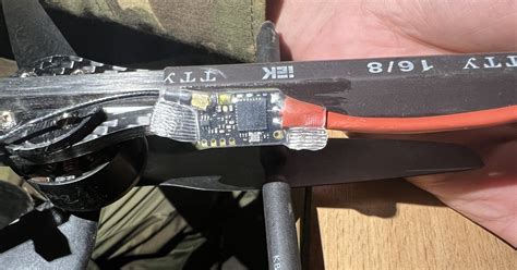 Як влаштовані російські Fpv дрони Боєць дослідив трофейний зразок і порадив як з ними боротися