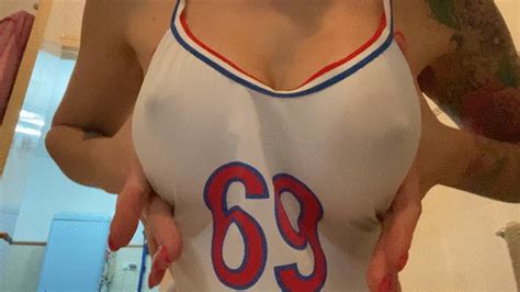 Cheerleaders Huge Nipples Show Through Wet Uniform Charlie Z Huge