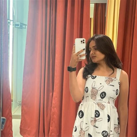 vrunda 🧸🤎 vrunda gandhi on threads