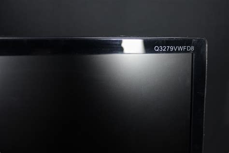 Review AOC Q3279VWFD8 Seite 2 Von 5