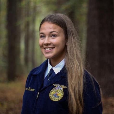 Jenna Harmon Barista Hocking Hills Inn And Coffee Emporium Linkedin