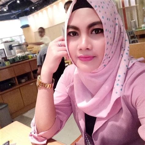 Kembang Desa Non Maulina • Threads Say More