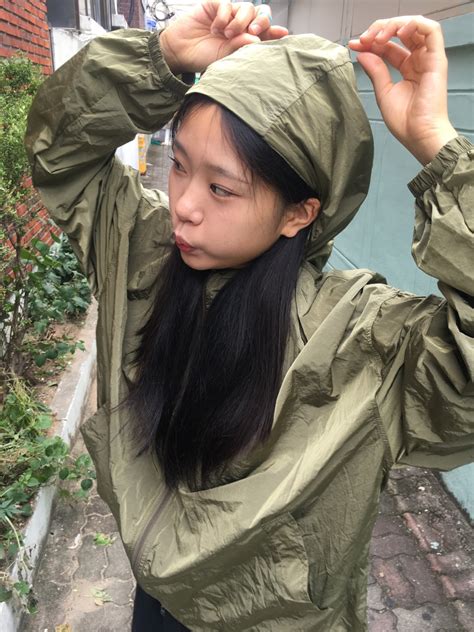 기획루나고프코어후드바람막이 에이블리