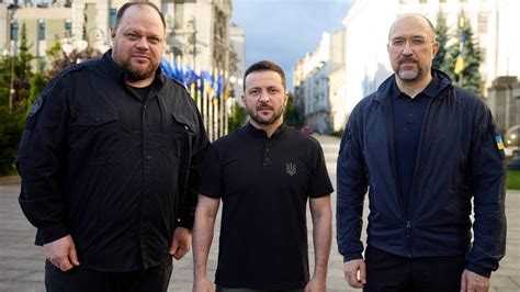 Звернення Володимира Зеленського з нагоди початку перемовин про вступ України до ЄС Youtube