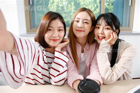 여대생 275 유토이미지 상세페이지 베이직샵 사진 20456149