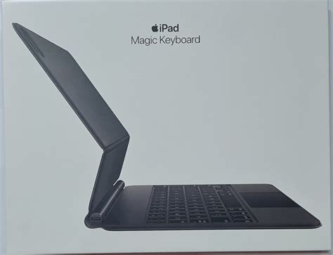 Ipad 11 Pro Magic Keyboard Computers Tech Parts Accessories Other Accessories On Carousell