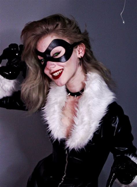 Vixen Anna Valiant Feet