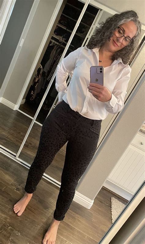 Pin By Rainer Suazo On Maduras Uffff In 2025 Cute Short Dresses