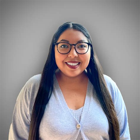 Leslie Carrizales Inmindout